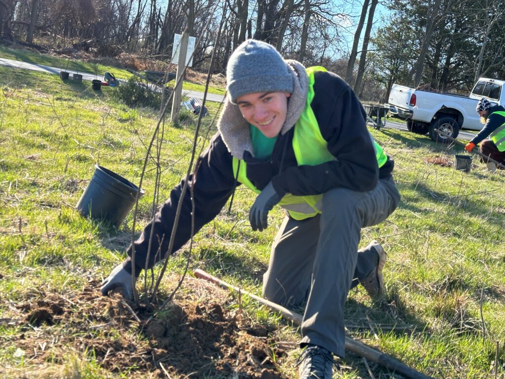 Students Contribute to Community Through Service-Learning